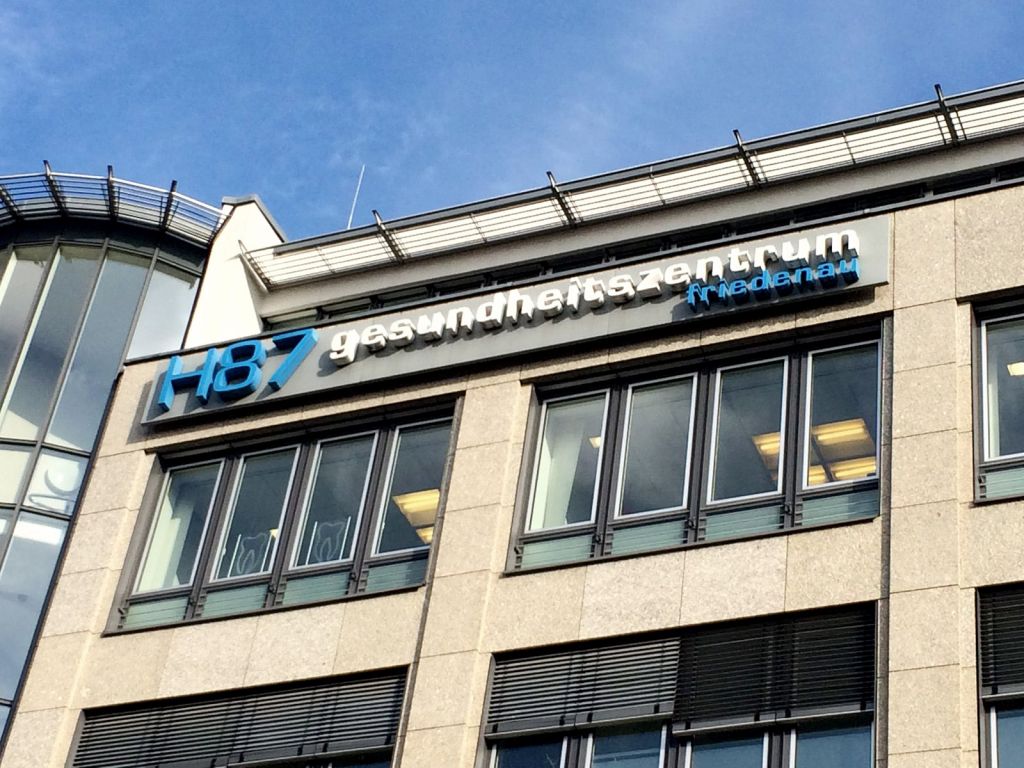 SMS Sportmedizin Berlin - Kontakt